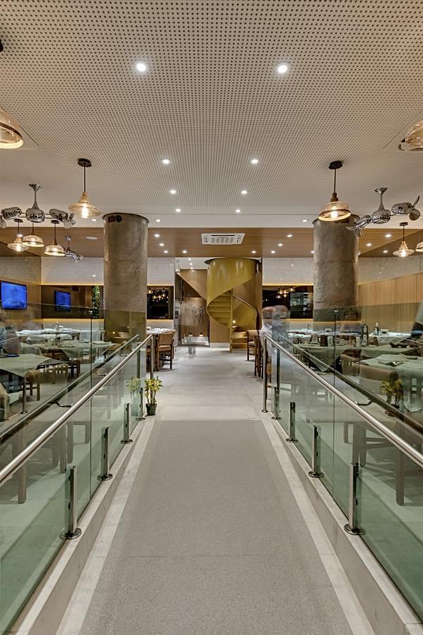 Chopp Halle | Galeria da Arquitetura