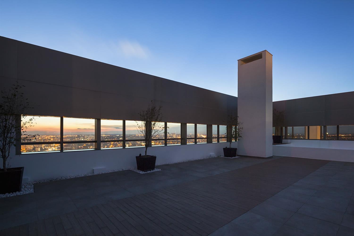 Universe Life Square | Galeria da Arquitetura