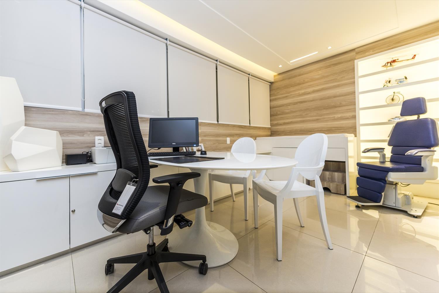 Consultório Médico PANMED | Galeria da Arquitetura