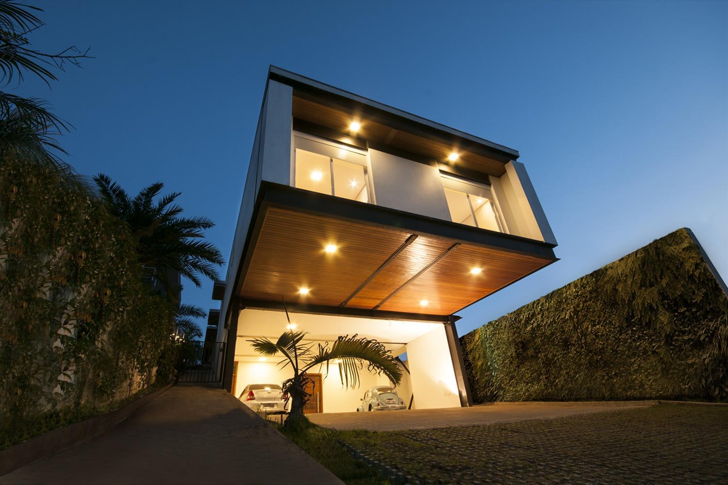 Casa Cubo Metálico | Galeria da Arquitetura